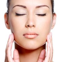 Contour TRL for a Flawless Youthful Complexion